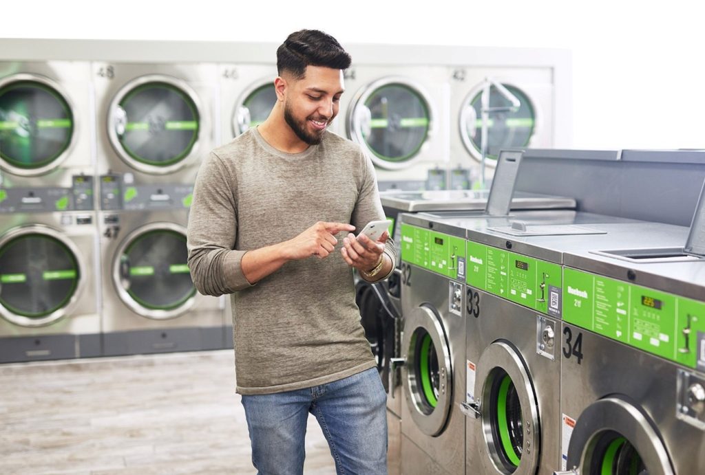 How to Choose the Right Commercial Laundry Machines for Your Business ...